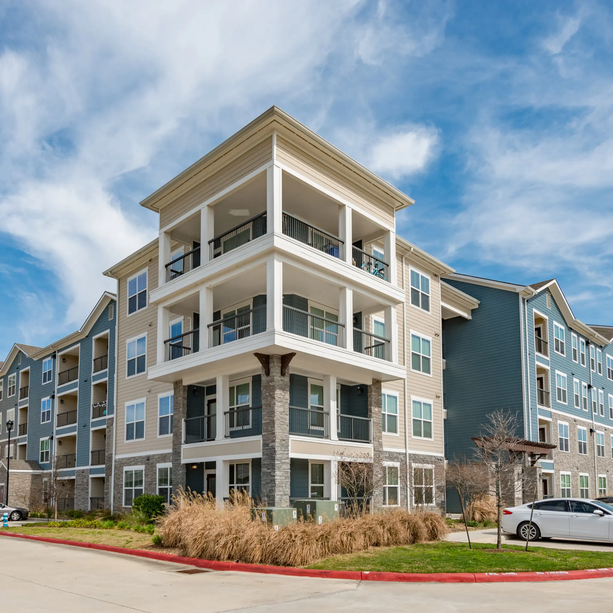 Luxury Apartments in Tomball, TX for Rent | SYNC at Spring Cypress